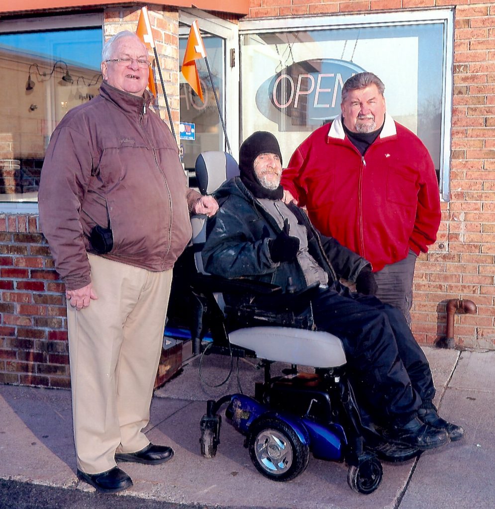 Hilton Lions Club donates new motorized scooter – Westside News