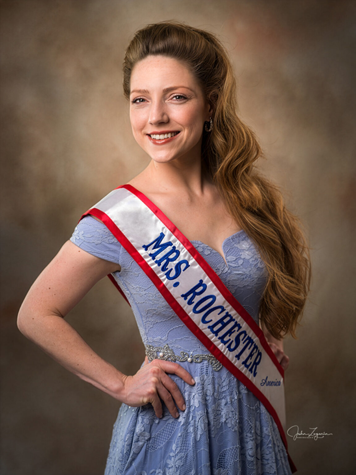 Mrs. Rochester Danielle Hubbel Competing in State Pageant – Westside News